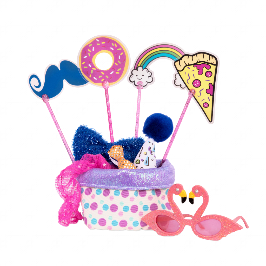 Props Of Fun! | Glitter Girls